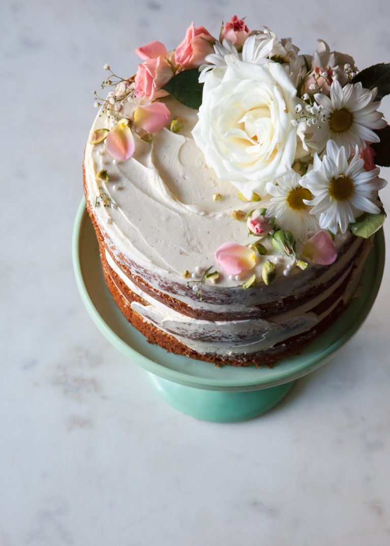 17 Naked Cakes and How to Make Your Own | A Practical Wedding