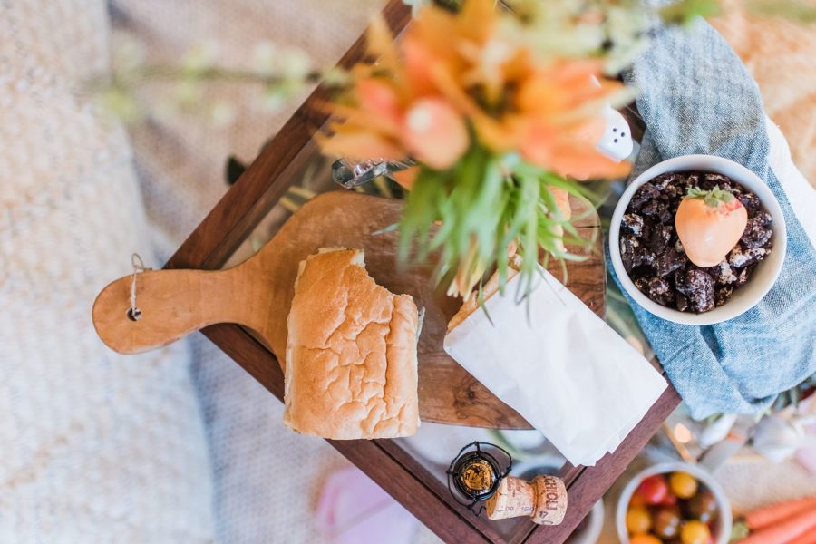 Marlon Bundo Book | eLOPement Styled Shoot | A Practical Wedding